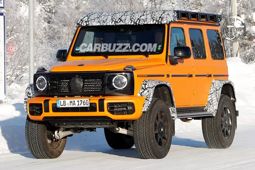 O le Mercedes G-Class 4x4 Squared fou e foliga vevela ile lanu moli 72869_1