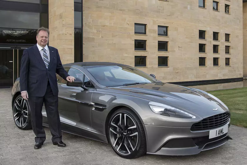 Aston Martin di que as fusións son inevitables 73059_2