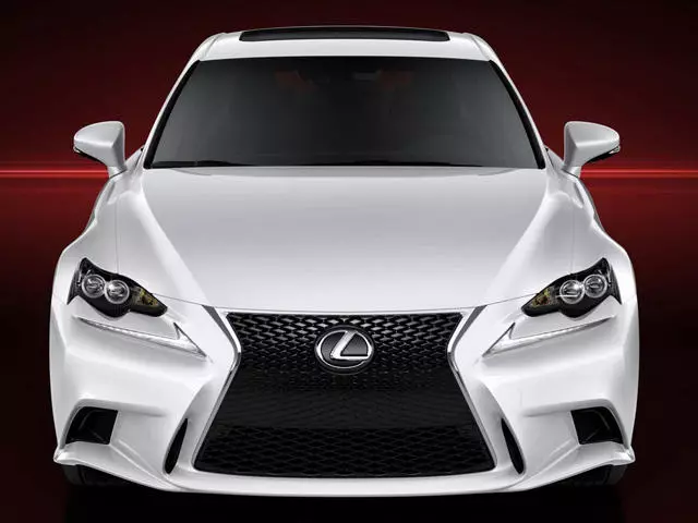 Lexus nembongkeun Anyar IS 73167_1