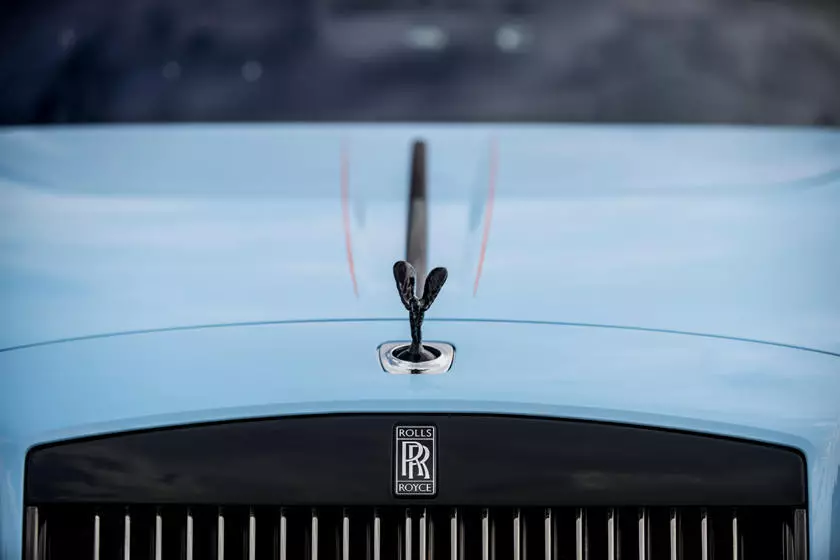 Dëst Rolls-Royce Fabergé Ee ass e Wierk vun Automotive Konscht 73247_8