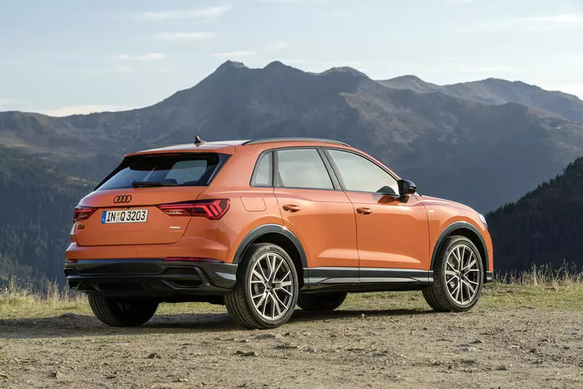 Audi تمام نئے Q3 کے بارے میں سب سے بڑے سوال کا جواب دیتا ہے۔ 73419_7