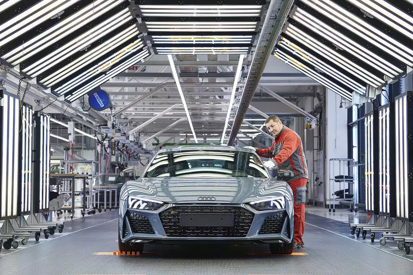 Ang 2019 Audi R8 Mibaid Uban sa Dugang Gahom Ug Lab-as nga Disenyo 73479_12