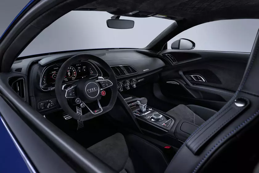 2019 Audi R8 Ikarishye hamwe nimbaraga nyinshi nigishushanyo gishya 73479_6