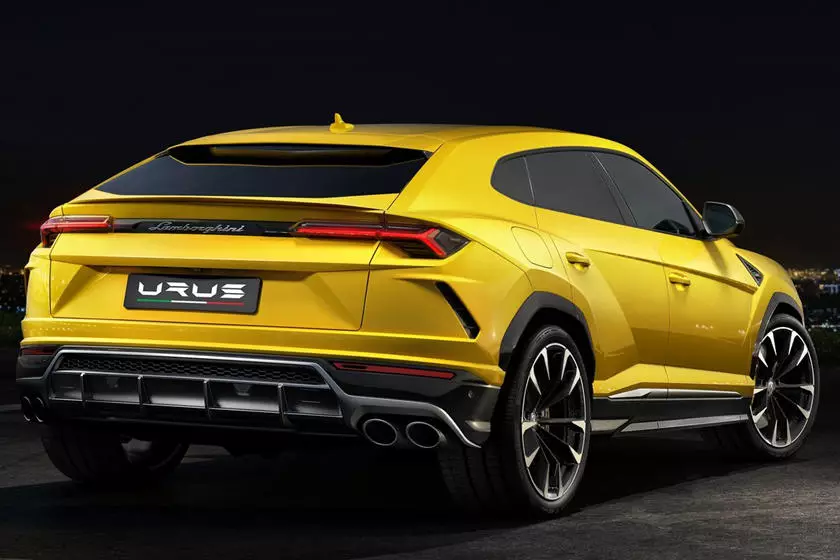 Lamborghini Urus እንደ ኮርቬት ይመስላል? 7391_5