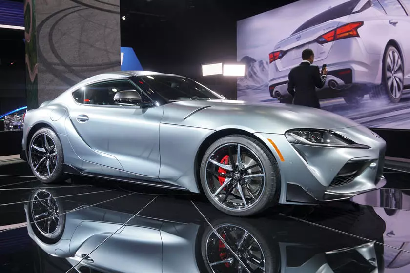 Toyota Wanataka Uje SEMA Ukiwa Na Supra Za Kichaa 74148_2