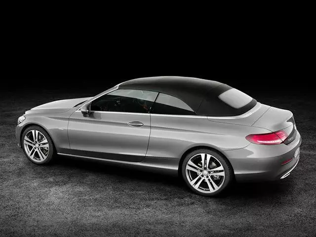 Menjadi Topless Di Mercedes C-Class Dan AMG C43 Adalah Untuk Musim Panas 74187_1