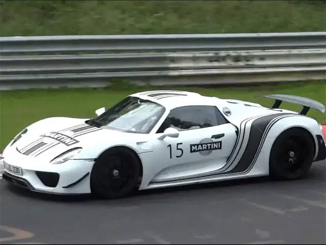 Porsche 918 Örümçek ajaýyp sesler 74246_1