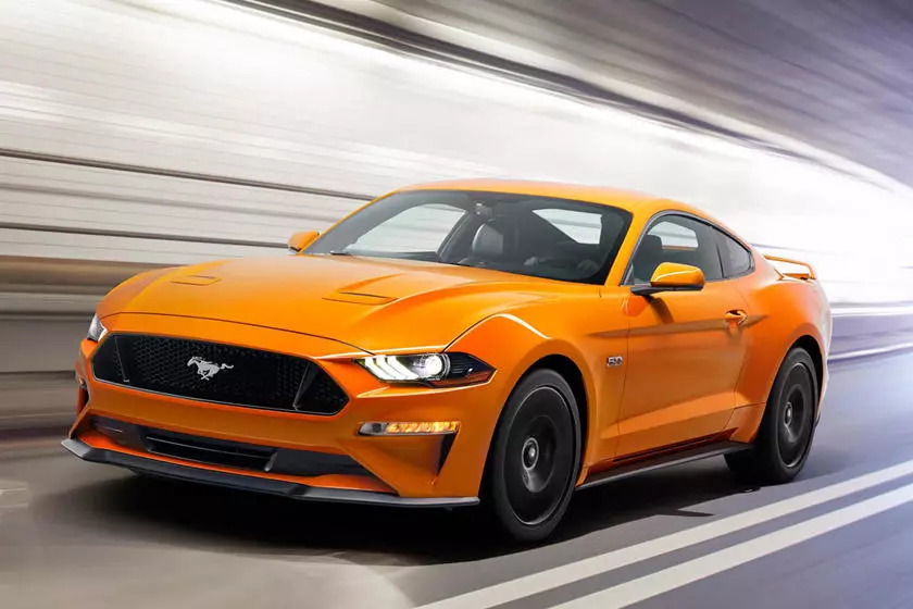 Ford Mustang კომერციული აკრძალულია სახიფათო მართვის წახალისებისთვის 74383_4