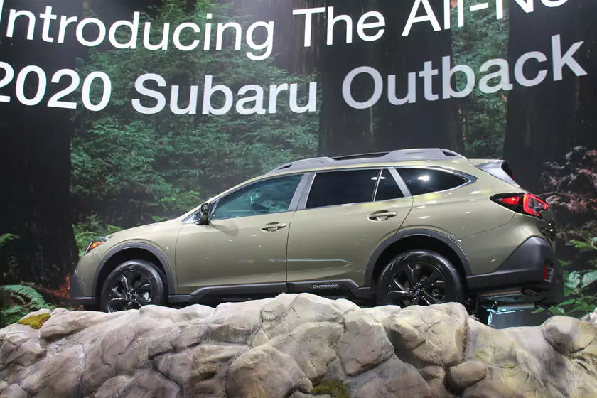 2020 Subaru Outback Dicethakaké Kanthi Daya Luwih Lan Teknologi Anyar 74537_3