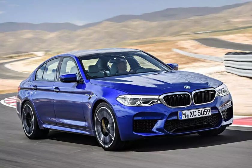 2018 BMW M5 Yibutswe Kubera Amavuta ya Gauges 74560_5