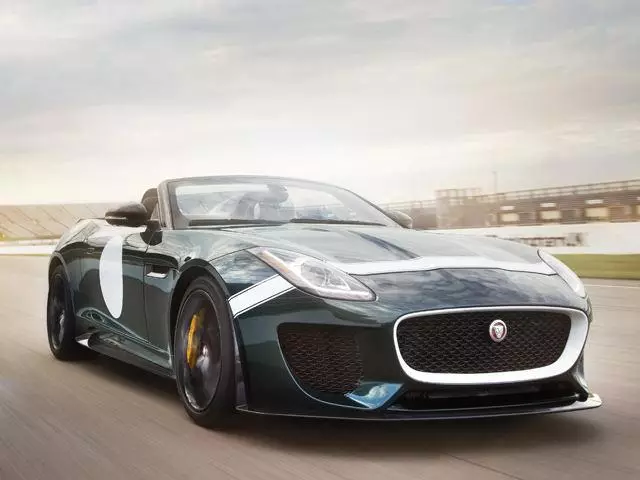 F-Type Project 7 estas la Plej Bona Jaguaro, kiun Vi Povas Aĉeti 74615_1