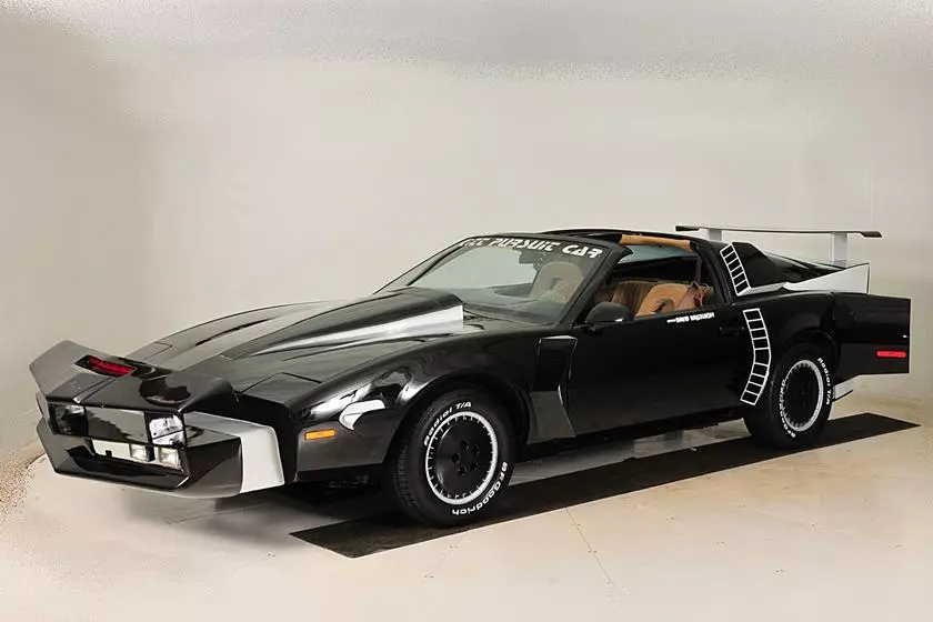 Você pode possuir o KITT original de Knight Rider 74666_6