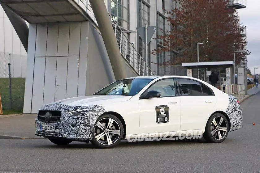 TEASED: New Mercedes-Benz C-Class Hefteya Pêşe tê 74740_10