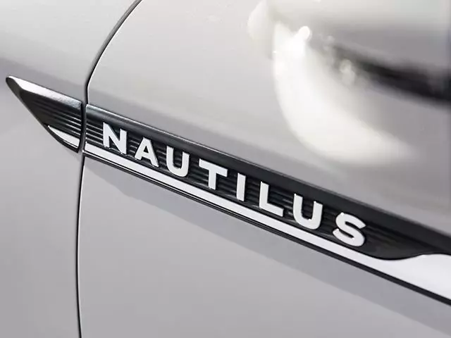 Lincoln Nautilus-ի արտահոսքը Լոս Անջելեսի ավտոսրահի բացահայտումից առաջ 74745_5