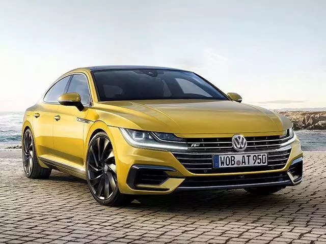 Volkswagen Arteon izskatās satriecoši kā universāls 74767_2