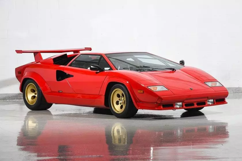 Marwadzo Uye Kushungurudzika Ndiyo Iyi Yakacharwa Lamborghini Countach 74789_5