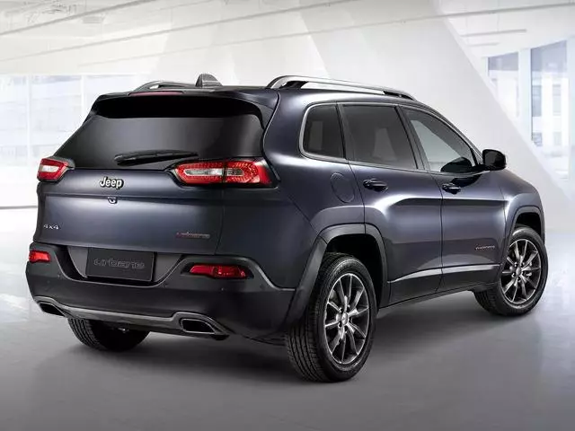 Jeep ngungkabkeun Sapasang Konsep Cherokee di Beijing 74869_3