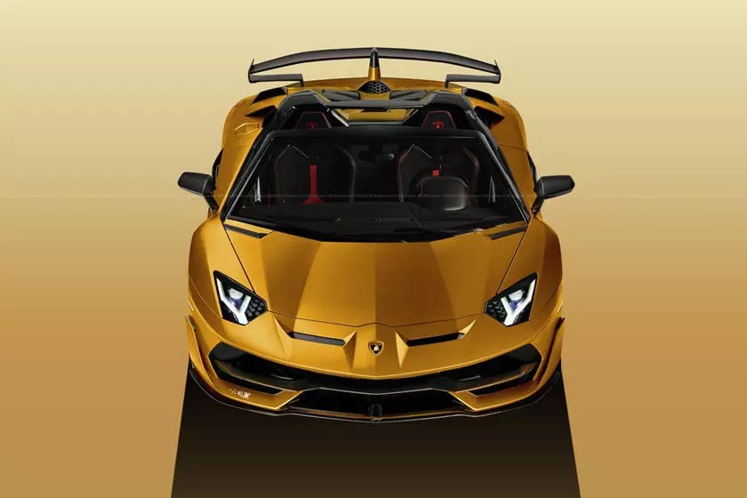 Ин аст далели омадани Lamborghini Aventador SVJ Roadster 74968_1