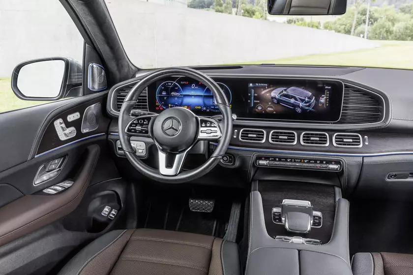 அனைத்து புதிய 2020 Mercedes-Benz GLE SUV வில் பாரிஸில் 75036_11