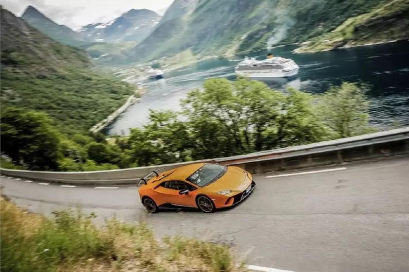 Il-Lamborghini Avventura 2018 Norway Expedition Hija L-Aħjar Mod Biex Tesplora l-Iskandinavja 75271_11