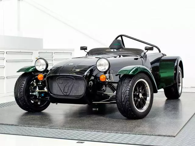 Caterham חושפת את Kamui Kobayashi מהדורה מוגבלת שבע 75422_1