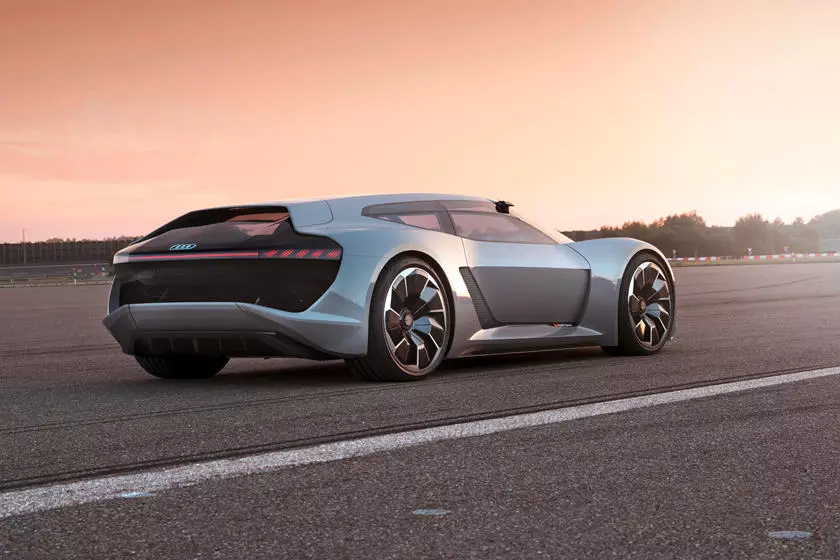 Audi's 950-HP Electric Hypercar Amatenga Mawonekedwe 7544_7