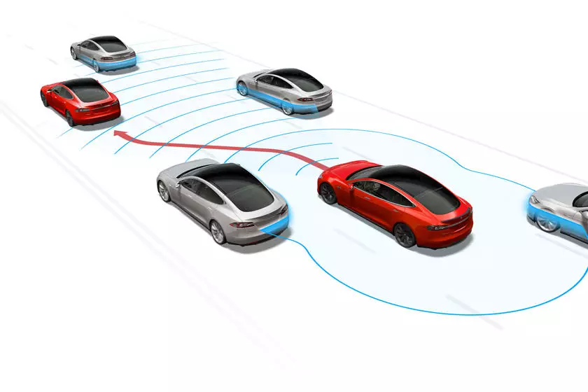 Ole Autopilot fou a Tesla ole mea sili ona latalata ile ta'avale a le tagata lava ia 75513_4