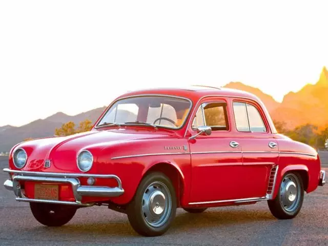 Найден: Renault Dauphine DeLuxe 1962 года выпуска. 75787_1