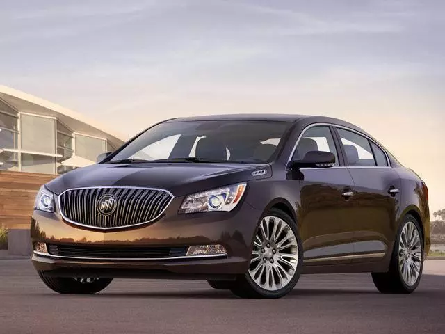 2014 Buick LaCrosse تأتي إلى نيويورك 75793_1