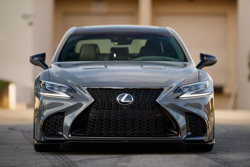 Lexus wuxuu Racfaan ka qabaa Khubarada Khamriga ee SEMA 75842_9