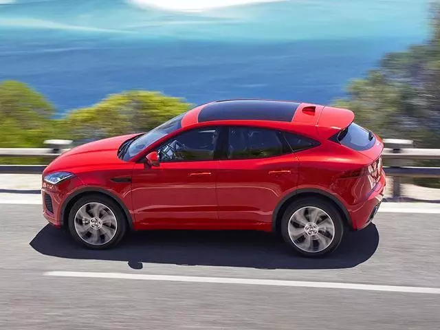 مانا بۇ قاتتىق دېتال جاگۇار E-Pace RS نىڭ قانداق كۆرۈنۈشى 75884_2