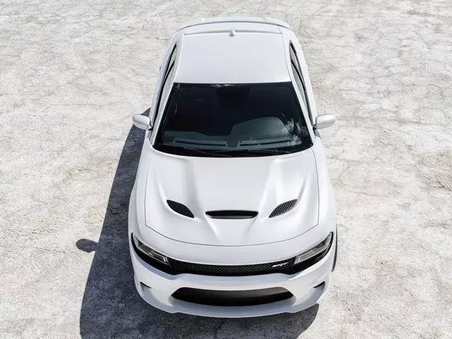 Dodge SRT Hellcat zaryadlovchi qurilmasini chiqardi – dunyodagi eng tez sedani 76106_4