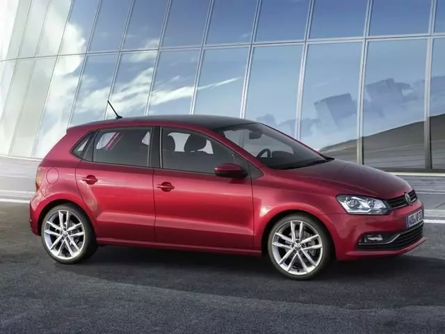 VW Polo абноўлены; Усё яшчэ не для ЗША 76236_1