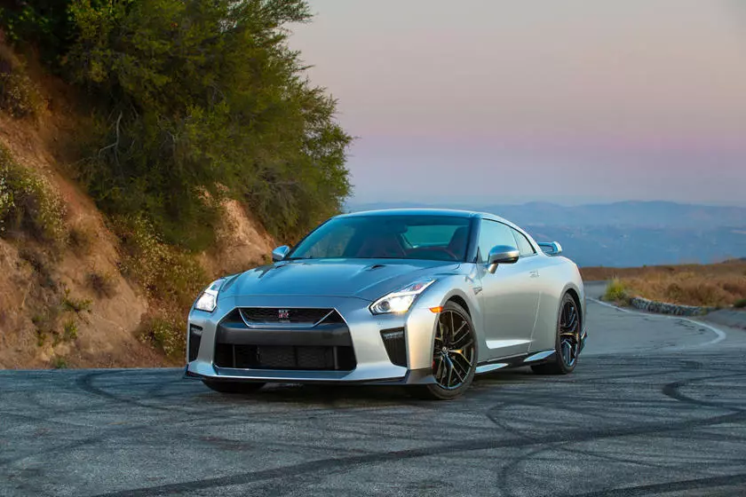 Les Nissan 370Z et GT-R 50e anniversaire arrivent à New York 76251_7