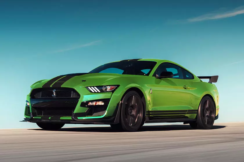 2020 Ford Mustang Shelby GT500 حاصل ڪري ٿو نئون ريٽرو-انسپائرڊ رنگ جا اختيار 76288_2