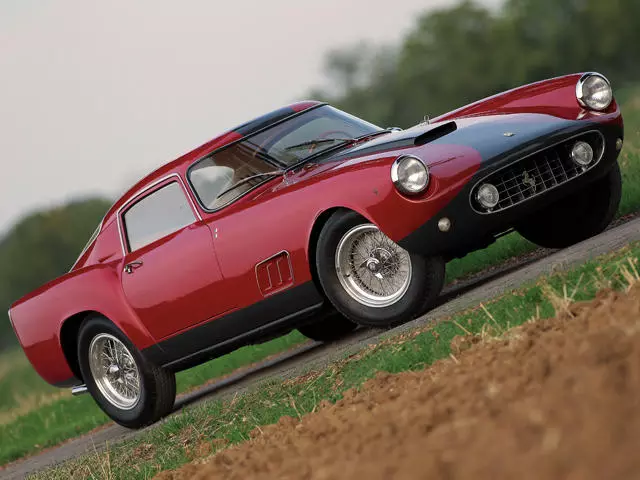 '59 Ferrari 250 TdF Dikarepake Njupuk $3M ing London 76463_1