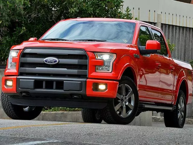 Mota dzinobatsira zvakanyanya dzenguva dzese: Ford F-150 76579_1