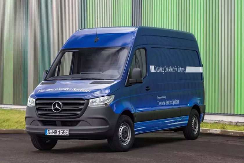 Mercedes-Benz Ṣe afihan Van Electric ti o yẹ ki o ṣe akiyesi Tesla 76623_1