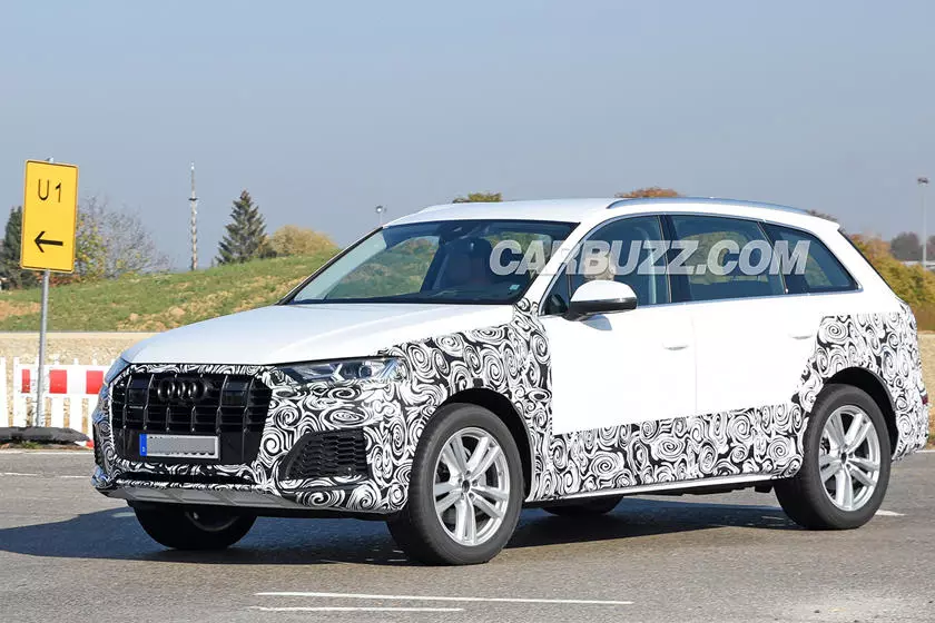 2020 Audi Q7 Facelift Yakatsvairwa NeFancy Itsva Grille Uye Mwero 76644_7