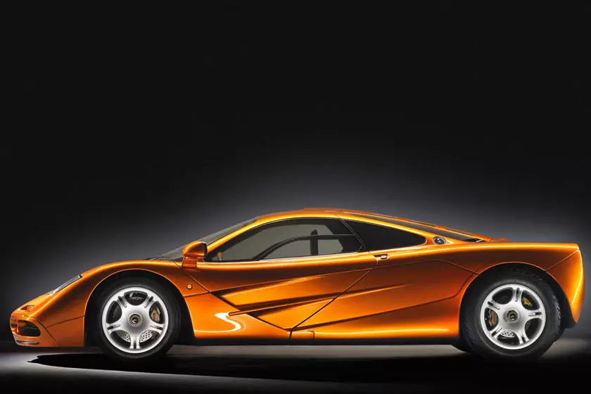 McLaren F1 diseinatu zuen mutila bere kirol-autoa abian jarriz 76921_4