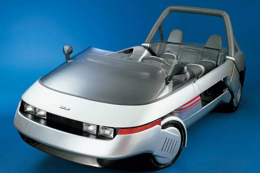 Italdesign-ek 50. urtebetetzea ospatzen du 30 autoko erakustaldi zoragarriarekin 77015_7