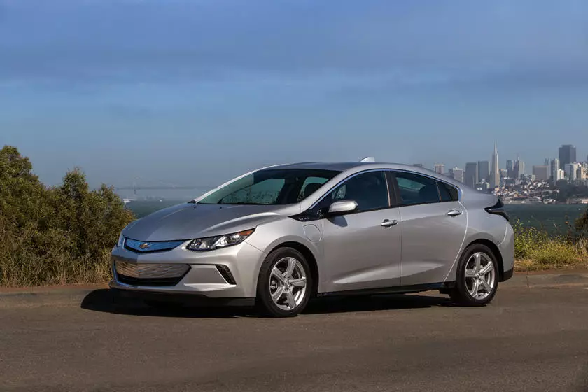 Mutuwar Chevy Volt Yana da Manyan Halaye 7707_1