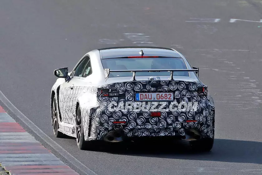 Hardcore Lexus RC F GT é visto em Nurburgring 77207_8