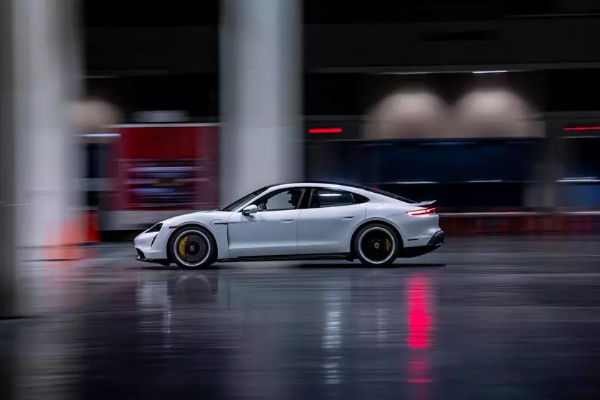 IPorsche Taycan Turbo S Iphihliza Irekhodi Eliphezulu Lesivinini Sangaphakathi 77329_2