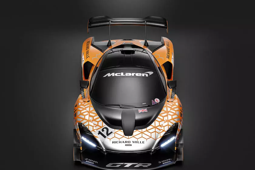 די McLaren Senna GTR דזשענערייץ אַ טאָן פון דאַונפאָרסע 77592_4