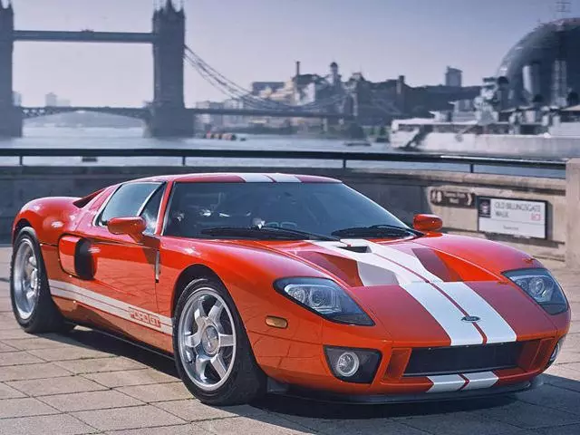 Galpin dia mijery ny Ford GT tamin'ny taonjato faha-21 77614_2