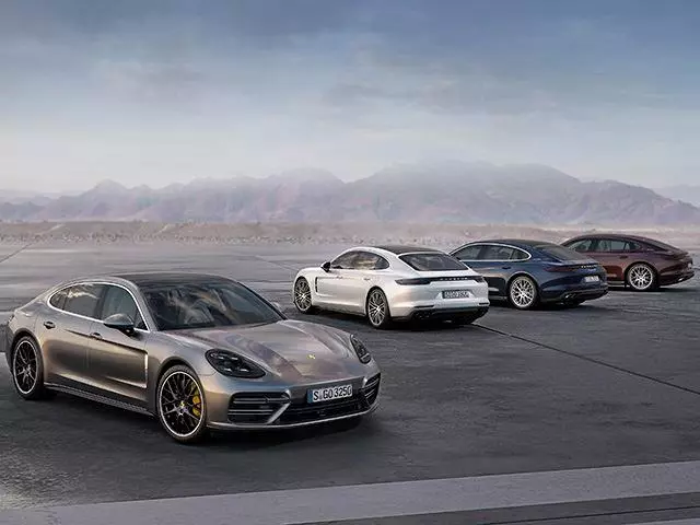 Porsche 2016 LA Avtoşousuna iki yeni Panamera gətirir 77674_2