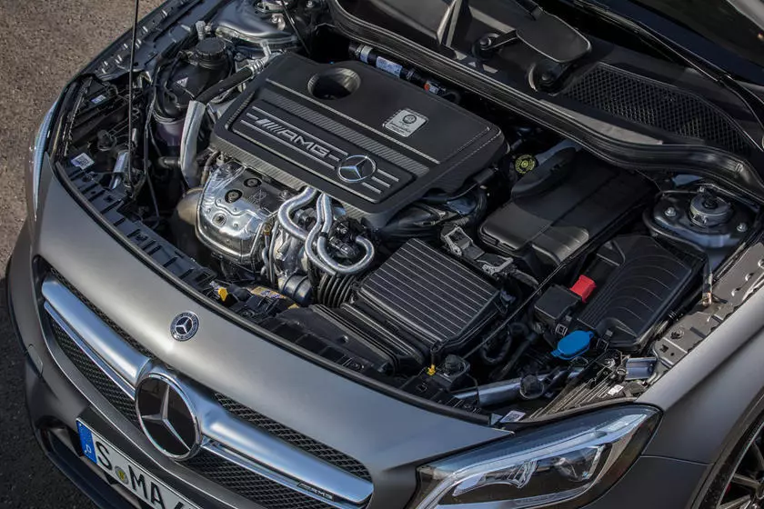 ප්‍රවේශ මට්ටමේ Mercedes-AMG මාදිලි විශාල වශයෙන් භාවිතා කරන ලද කේවල් වේ 77733_13