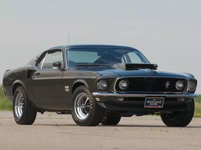 Рэдкі 1969 Boss 429 Mustang Under The Hammer у Мантэрэі 77768_1