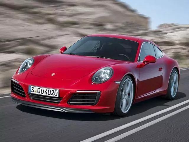 Porsche's plannen voor hybridisatie gaan verder dan alleen de 911 77950_1